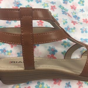 Rialto | Shoes | Rialto Gracia Wedge Sandals | Poshmark